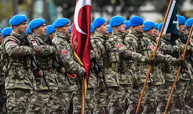 Türk Ordusu Kosova'ya Komando Taburu Gönderecek - Haberler - TamgaTürk