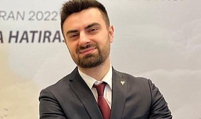 Alper Alpay, Sakarya Eczacı Odası Seçimlerinde Aday Olduğunu İlan Etti ...